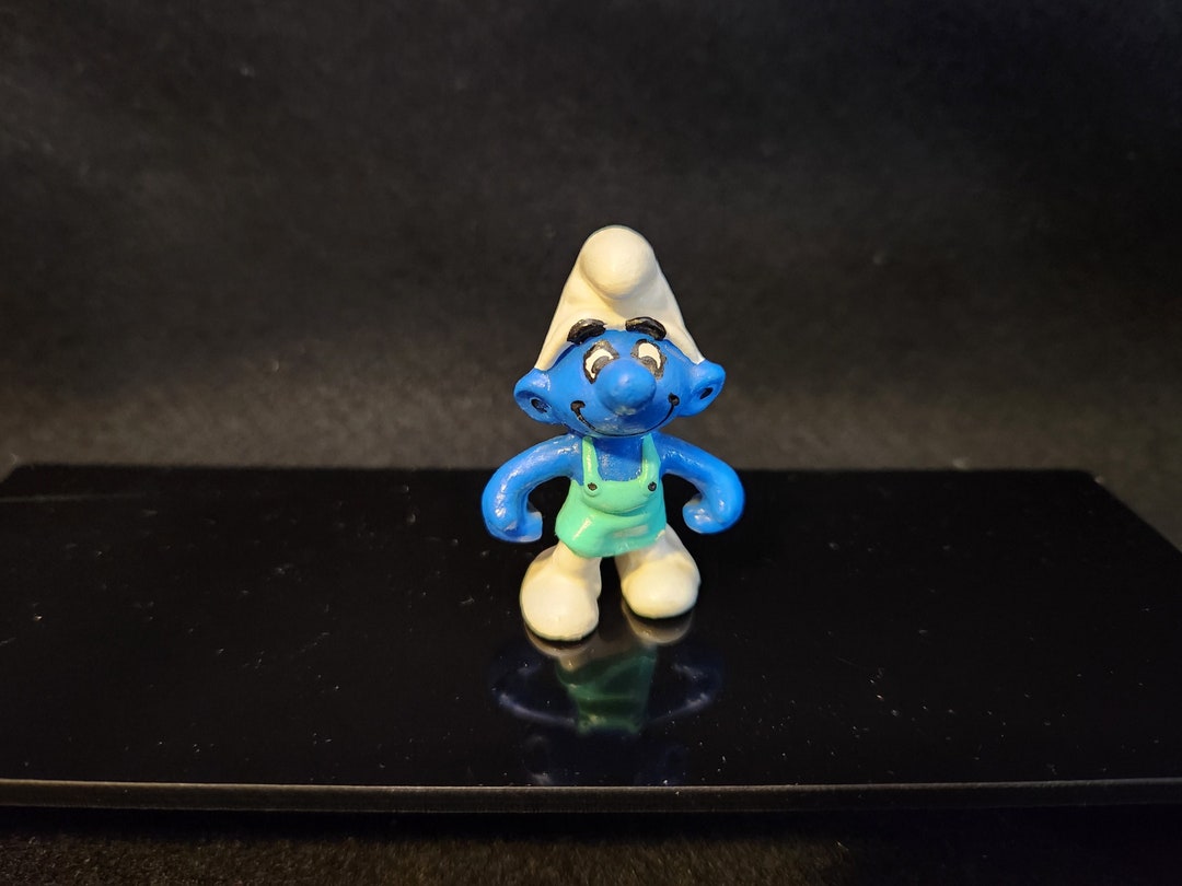 Ceramic Gardener Smurf (20028) - Smurf Village Figurine (green Apron ...