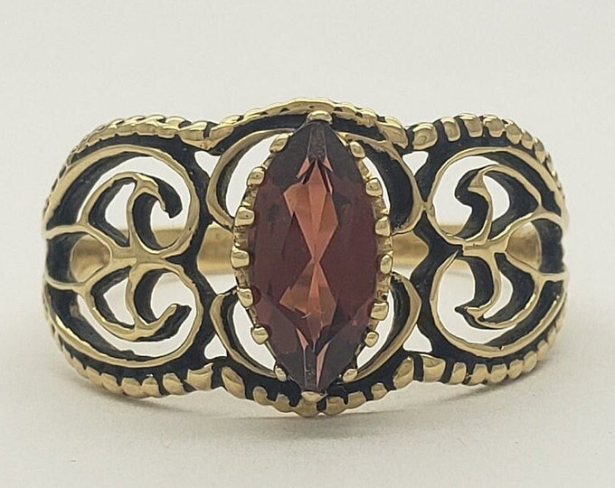 Estate 10K Solid Gold Marquise Cut Genuine Garnet Filigree Shank Ring 3 ...