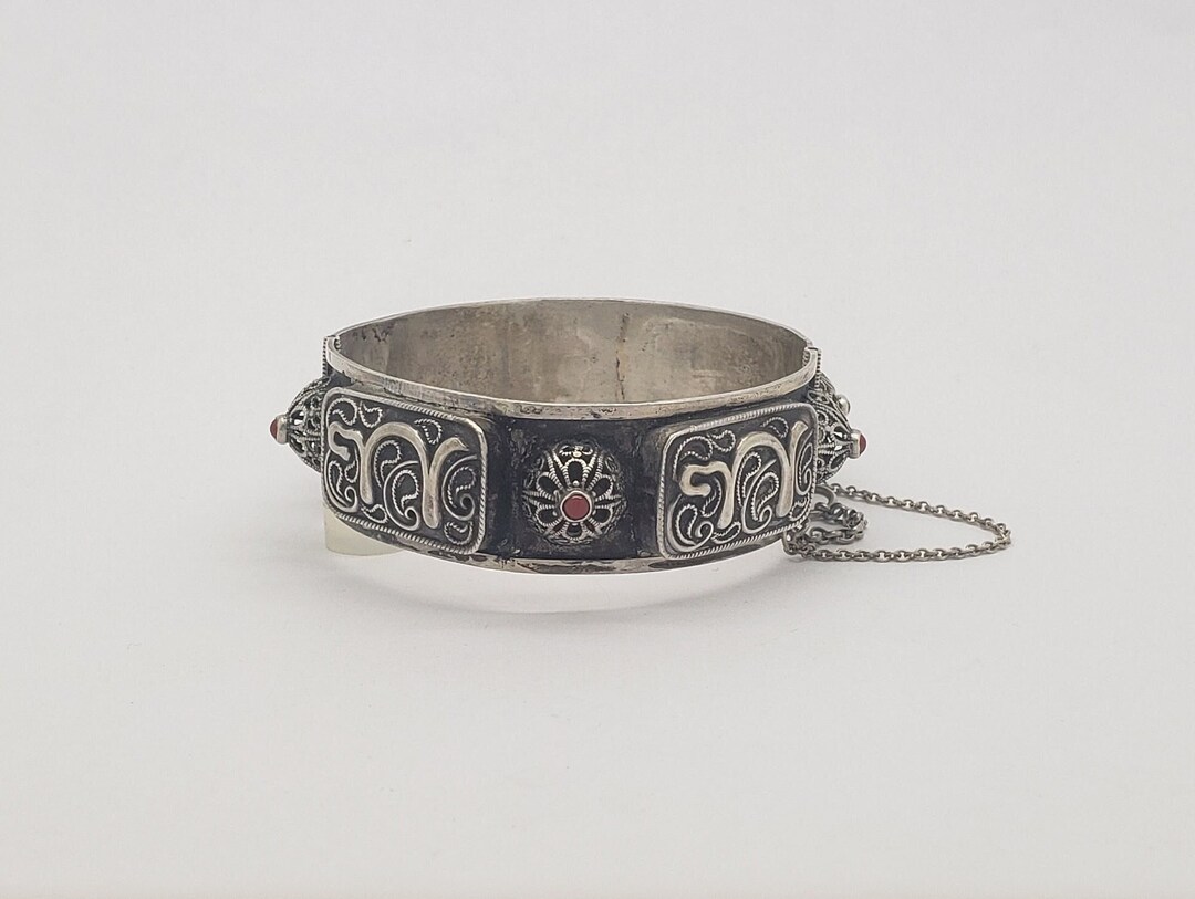 Early Mid-century Israel Style Solid Silver Filigree Hinged Bracelet 3/ ...