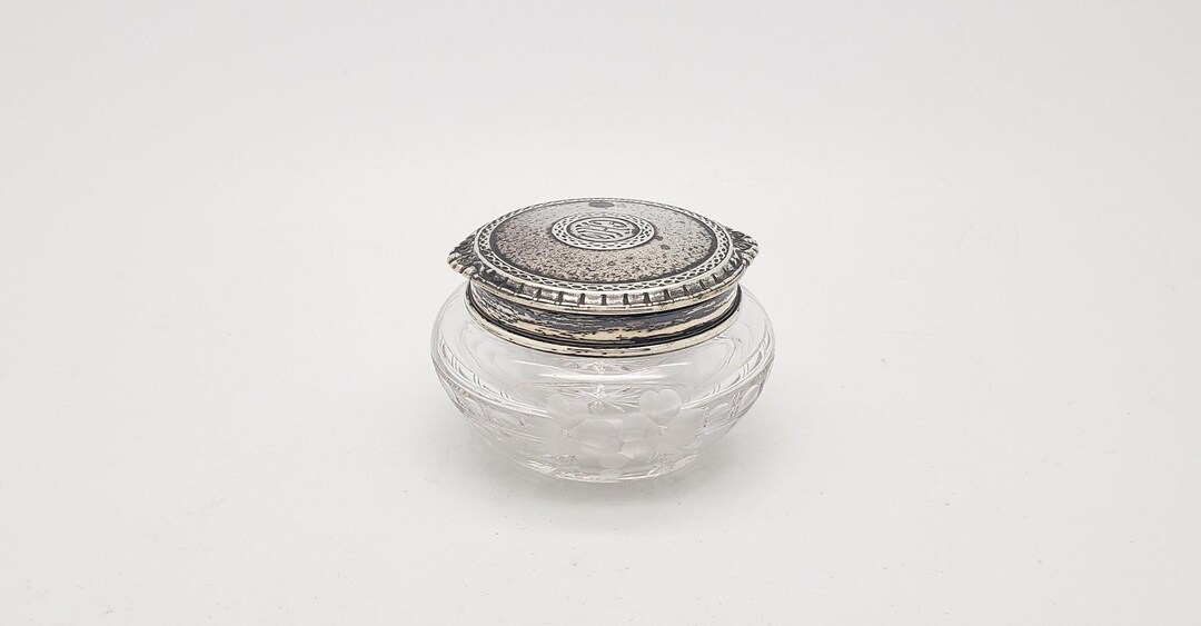 Antique R WALLACE & SONS Mfg. Co Solid Sterling Silver Repousse Lid ...