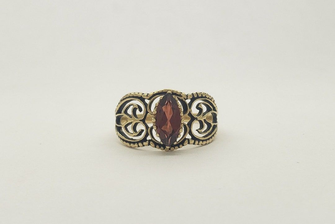Estate 10K Solid Gold Marquise Cut Genuine Garnet Filigree Shank Ring 3 ...