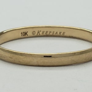 Vintage KEEPSAKE 10K Solid Gold Wedding Ring Band 1/8" Wide 0.9 Grams ...