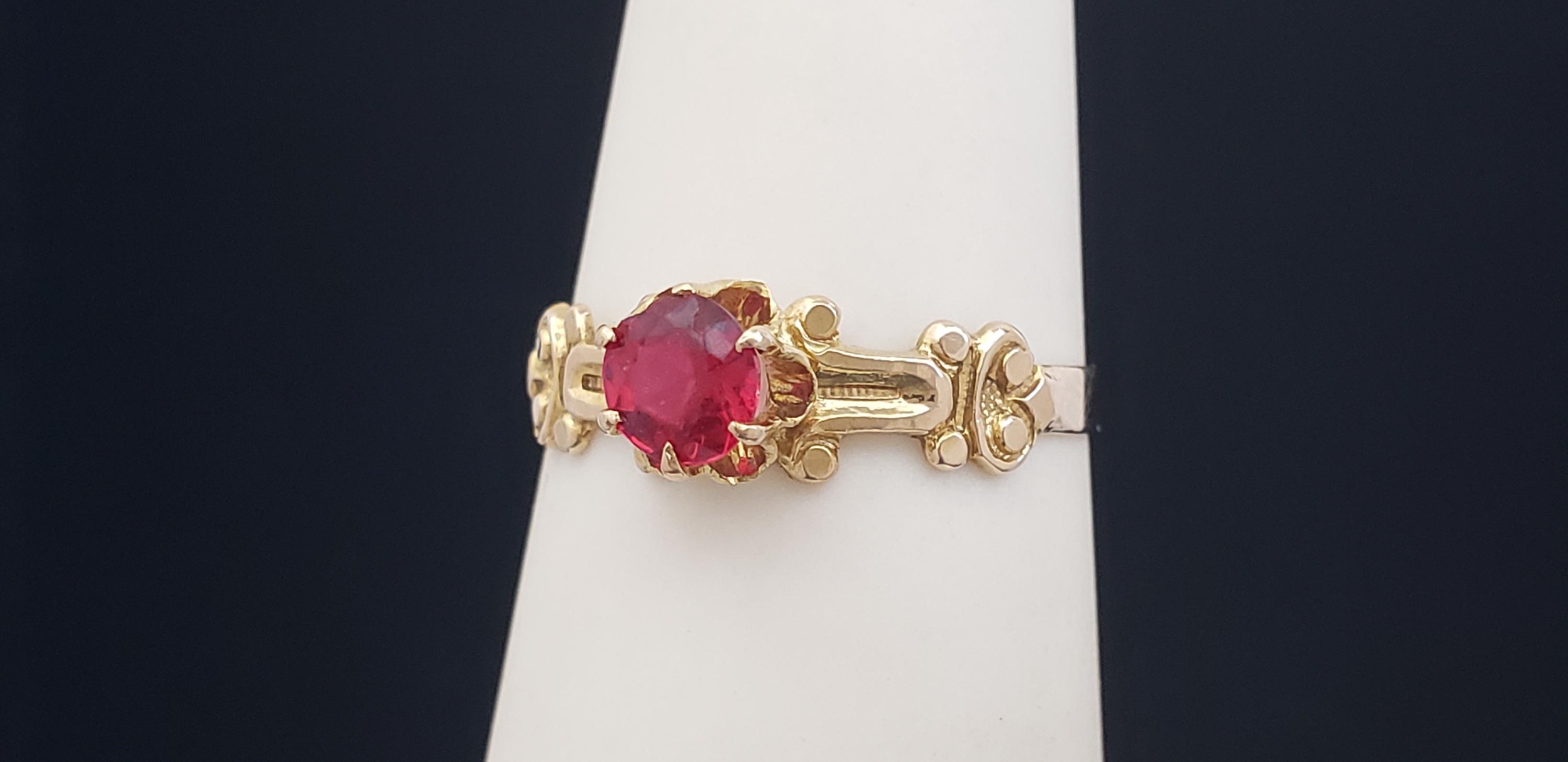 Late Victorian Era Antique Red Paste Stone Ornate 10K Solid Gold Ring 1 ...