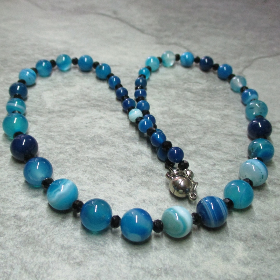 Graduated Blue Striped Chalcedony Necklace - Etsy