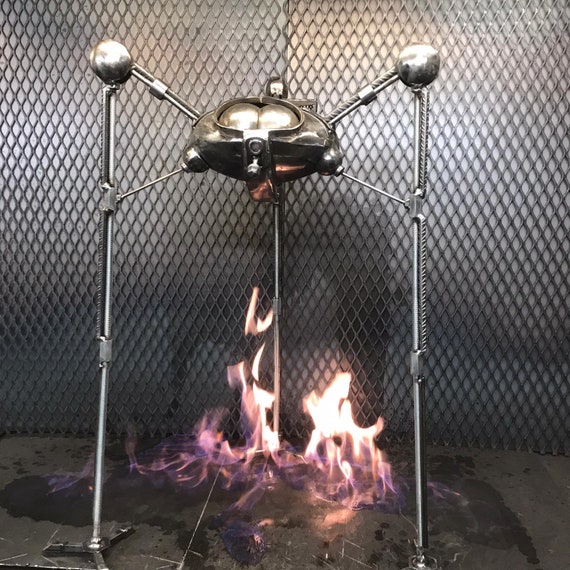 War Of The Worlds 2005 Tripod Toy