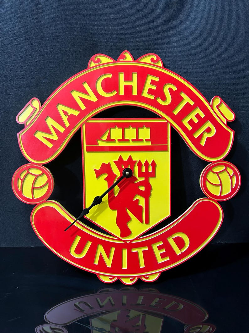 Wall Clock Manchester United - Etsy