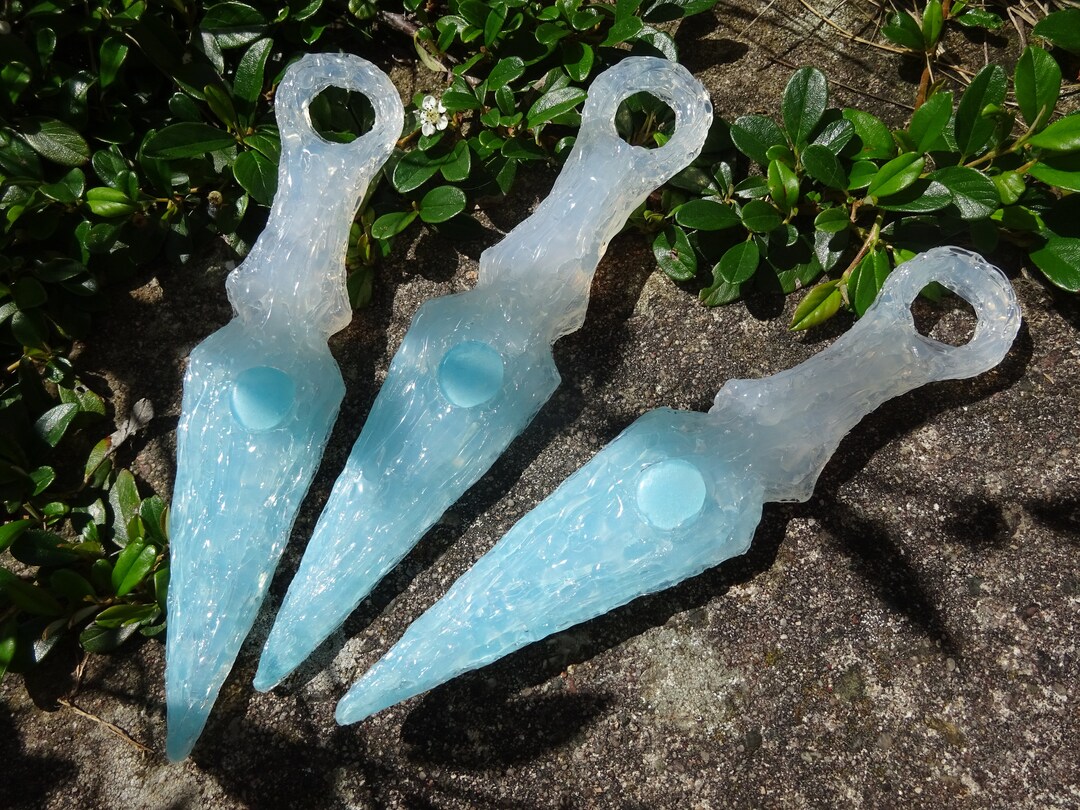 Glow-in-the-dark Larp Knife ice Dagger Transparent White Blue Turquoise ...