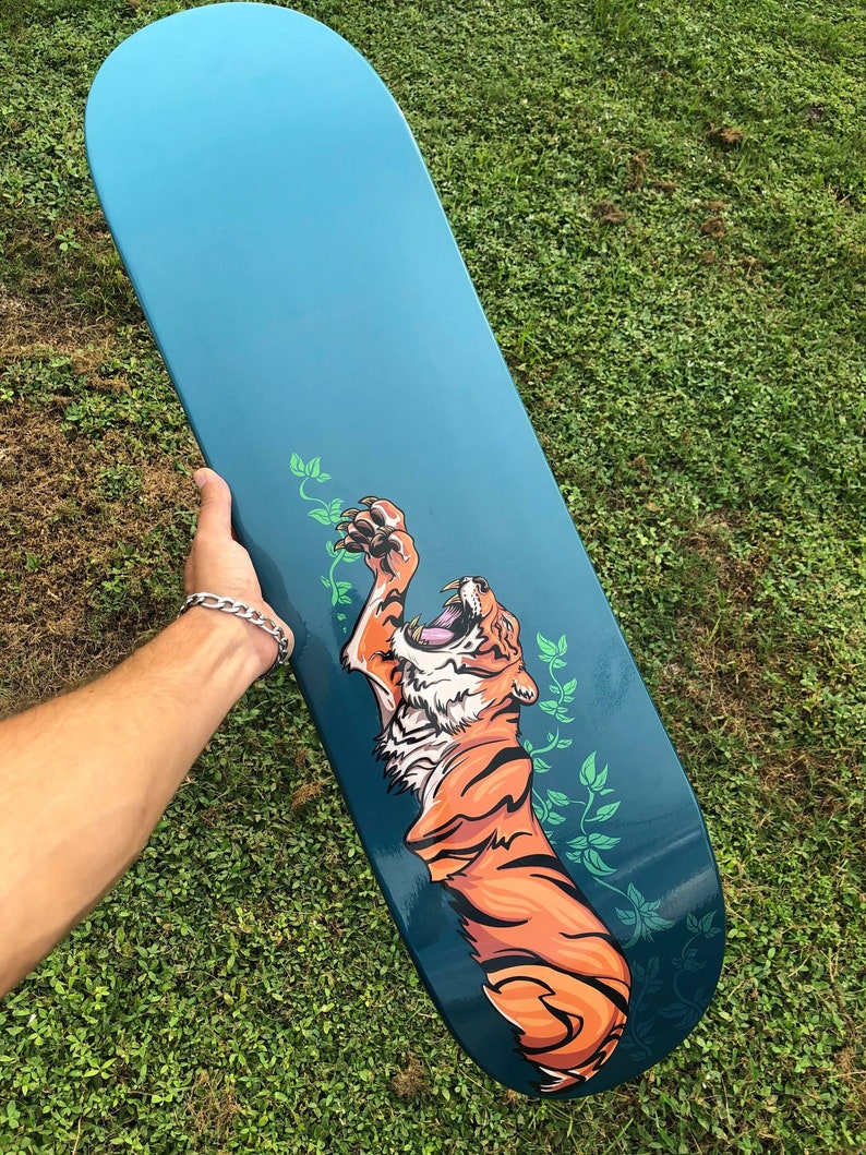 Original Vinyl Wrapped 3M Skateboard Tiger Animal Handmade Digital ...