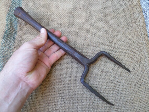 Antique Vintage Scythe Sickle Sharpening Peening Anvil - Etsy