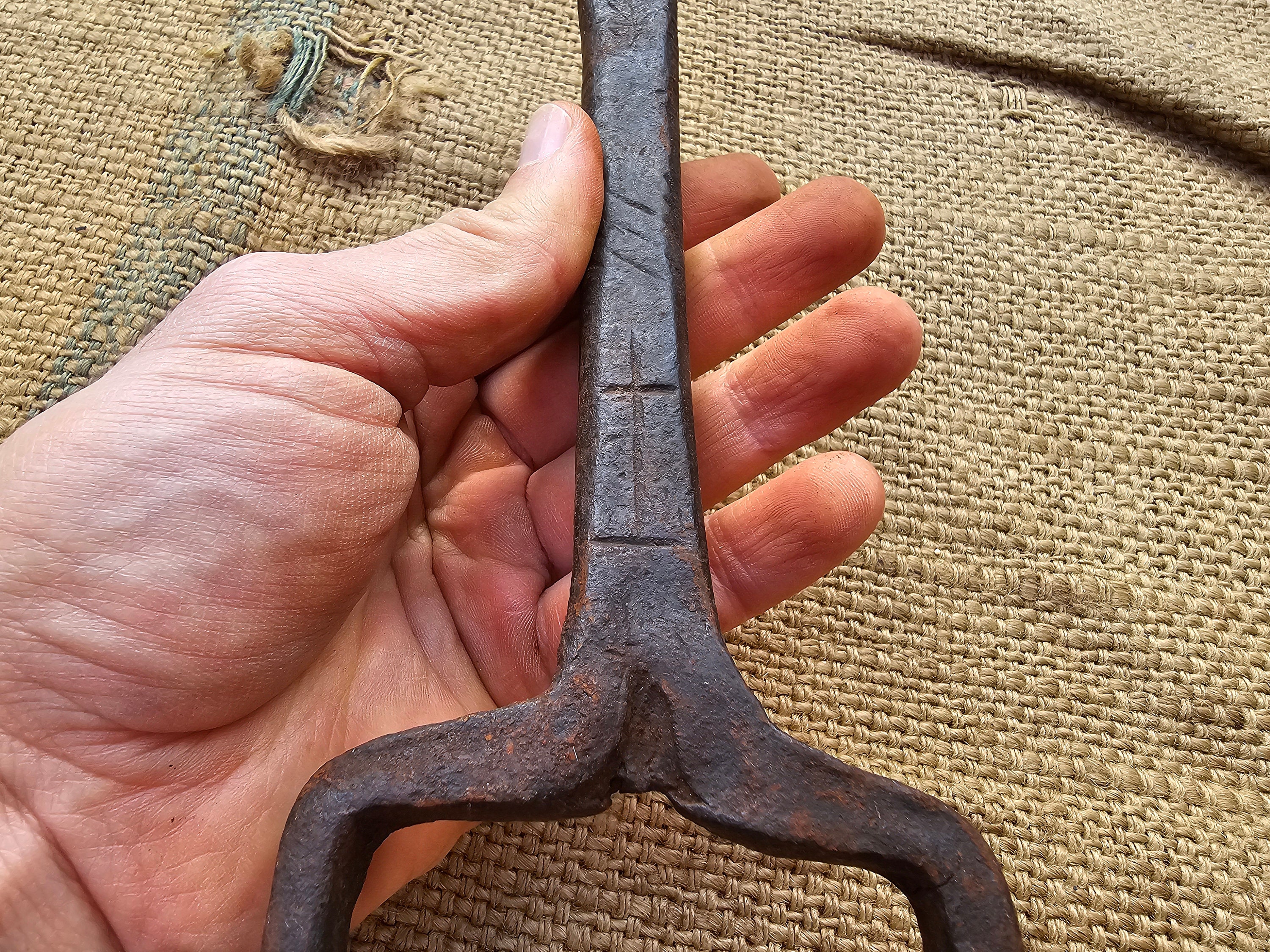 Decorated Sickle Peening Anvil Scythe Wrought Iron Vintage Antique 19th ...