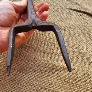 Decorated Sickle Peening Anvil Scythe Wrought Iron Vintage Antique 19th ...