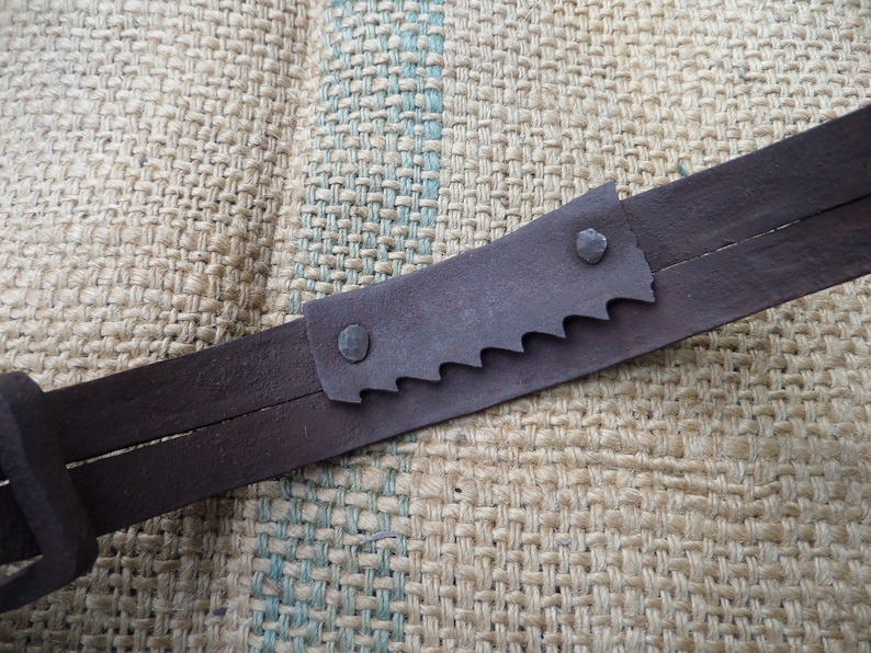 Vintage Hand Forged Hunting Animal Trap Antique Antique - Etsy
