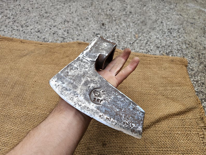 Antique Hand Forged Bearded Axe Head Vintage Hatchet Felling Splitting ...