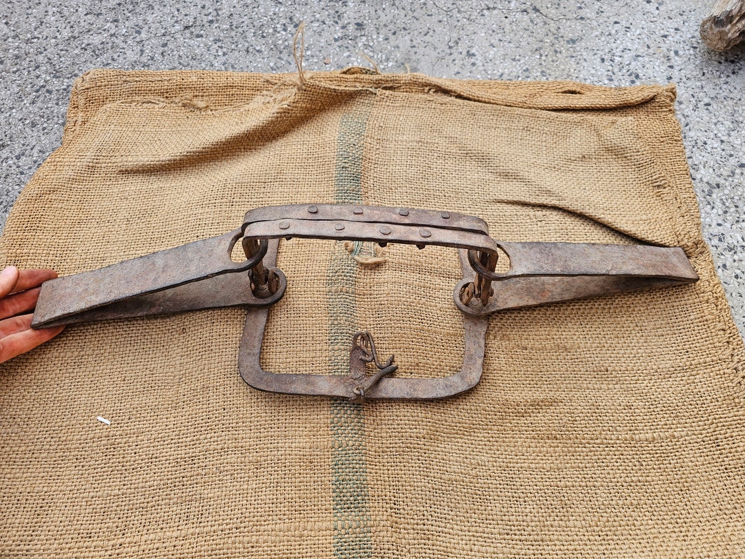 WOLF Trap Animal Jaw Trap Blacksmith Hand Forged Antique Vintage - Etsy