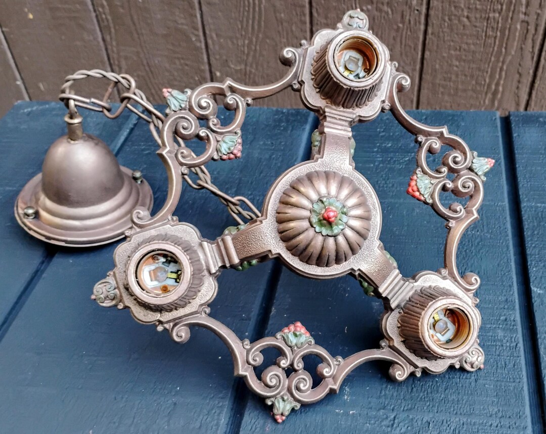 Antique Riddle Company Cast Metal 3 Bulb Light Fixture - Etsy