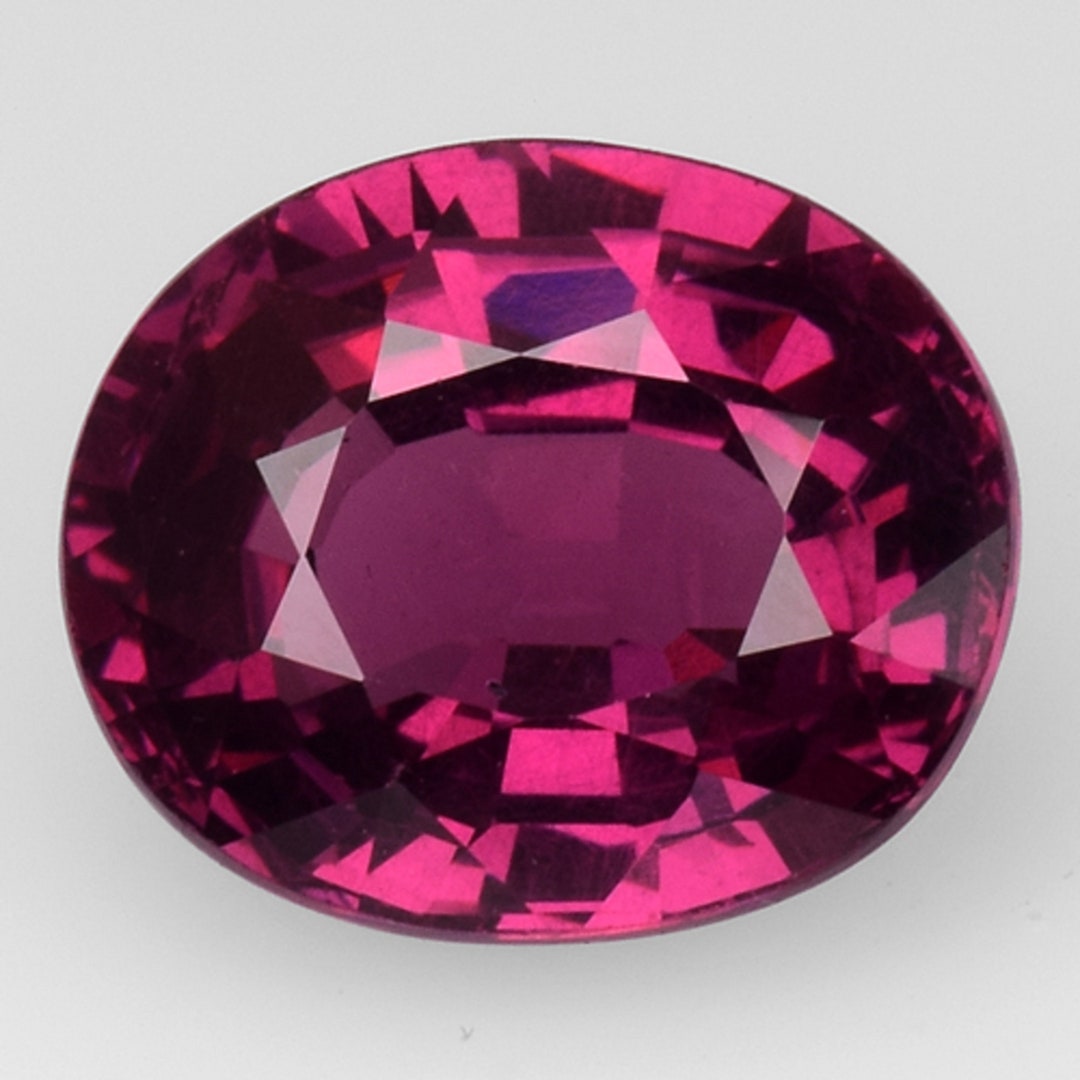 NATURAL RHODOLITE GARNET GEMSTONES_ 1.750cts & 8x6.5x4mm_ Purple Pink ...