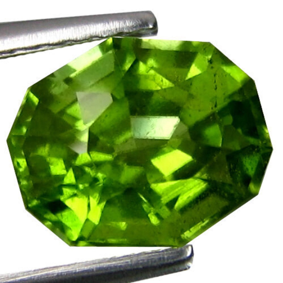 GIT CERTIFIED NATURAL PERIDOT_2.51 Cts_ World Class Oval Master Cut ...