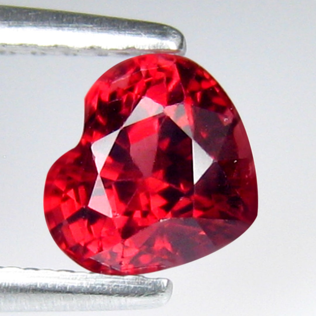 0.85 Ct Natural Red Spinel Heart Cut Gemstone: Untreated Burma Origin ...