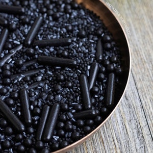 Back to Black Sprinkles Mix Cupcake / Cake Decorations - Etsy 日本
