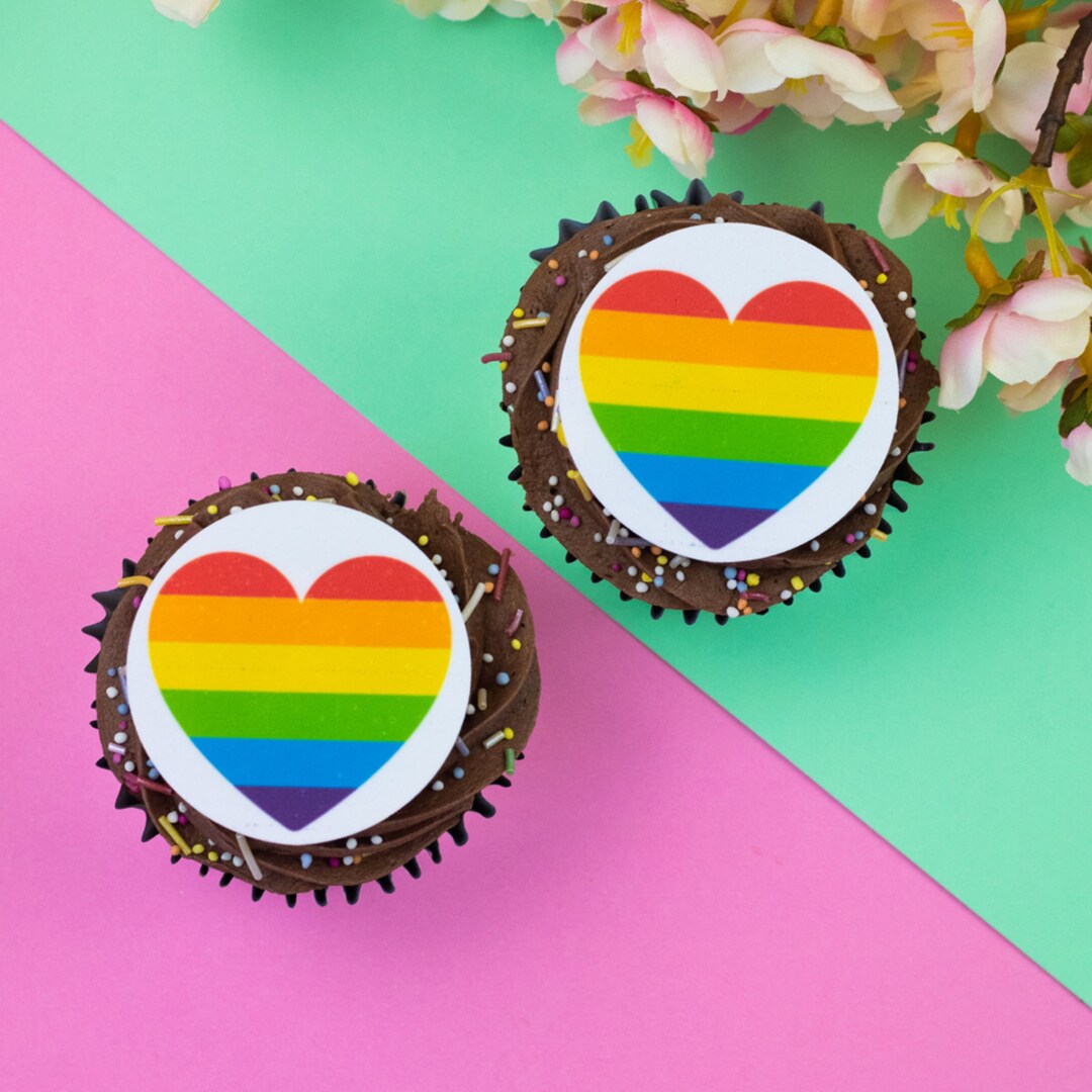 Pride ~ Rainbow Heart 2" / 5cm Edible Discs - Etsy