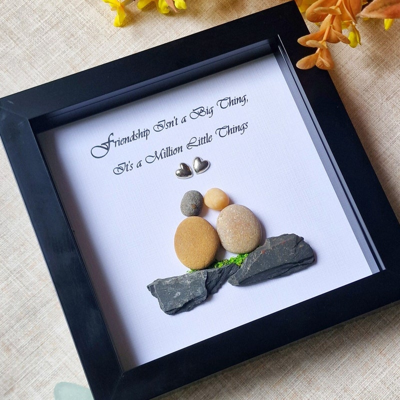 Friendship Gift - 60+ Gift Ideas for 2024