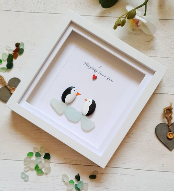 Penguin Love Pebble