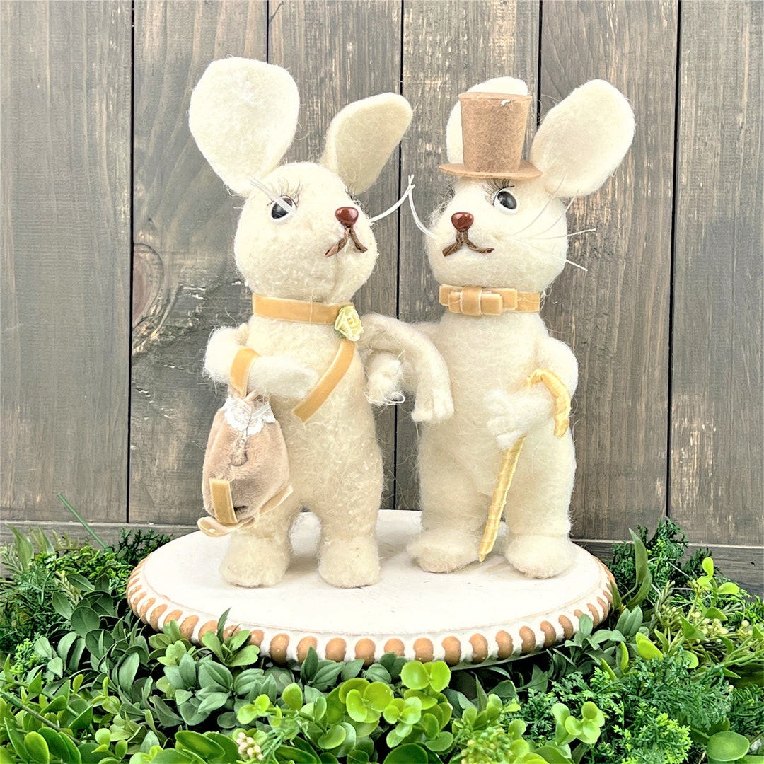 Regency Easter Mouse Couple: Champagne & Ivory Decor (set of 2) - Etsy