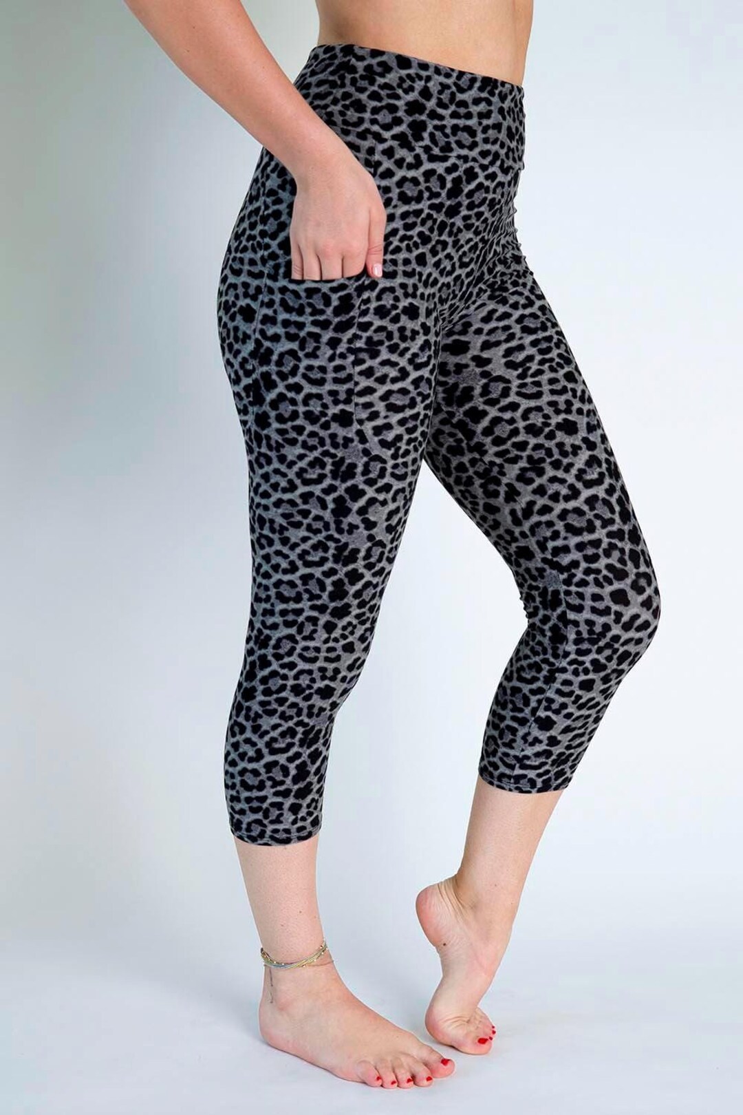Women's Gray and Black Leopard Print Buttery Soft Yoga Waistband Pocket ...