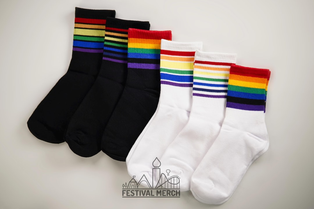 Rainbow Pride Socks - 6 Different Colours - LGBTQ+ Socks - Unisex 1 ...