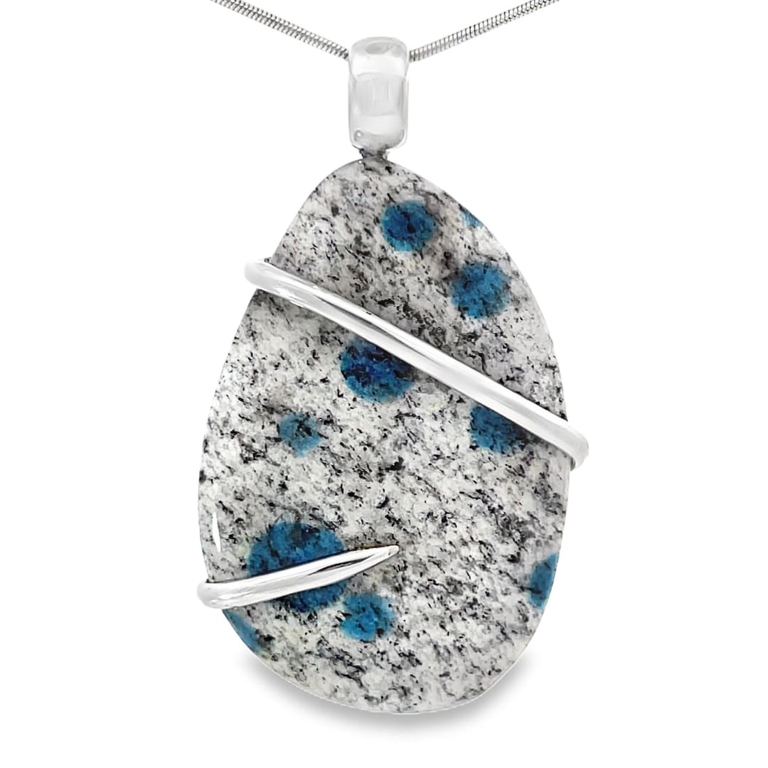 Stones Desire K2 Granite Azurite Pendant Necklace (22