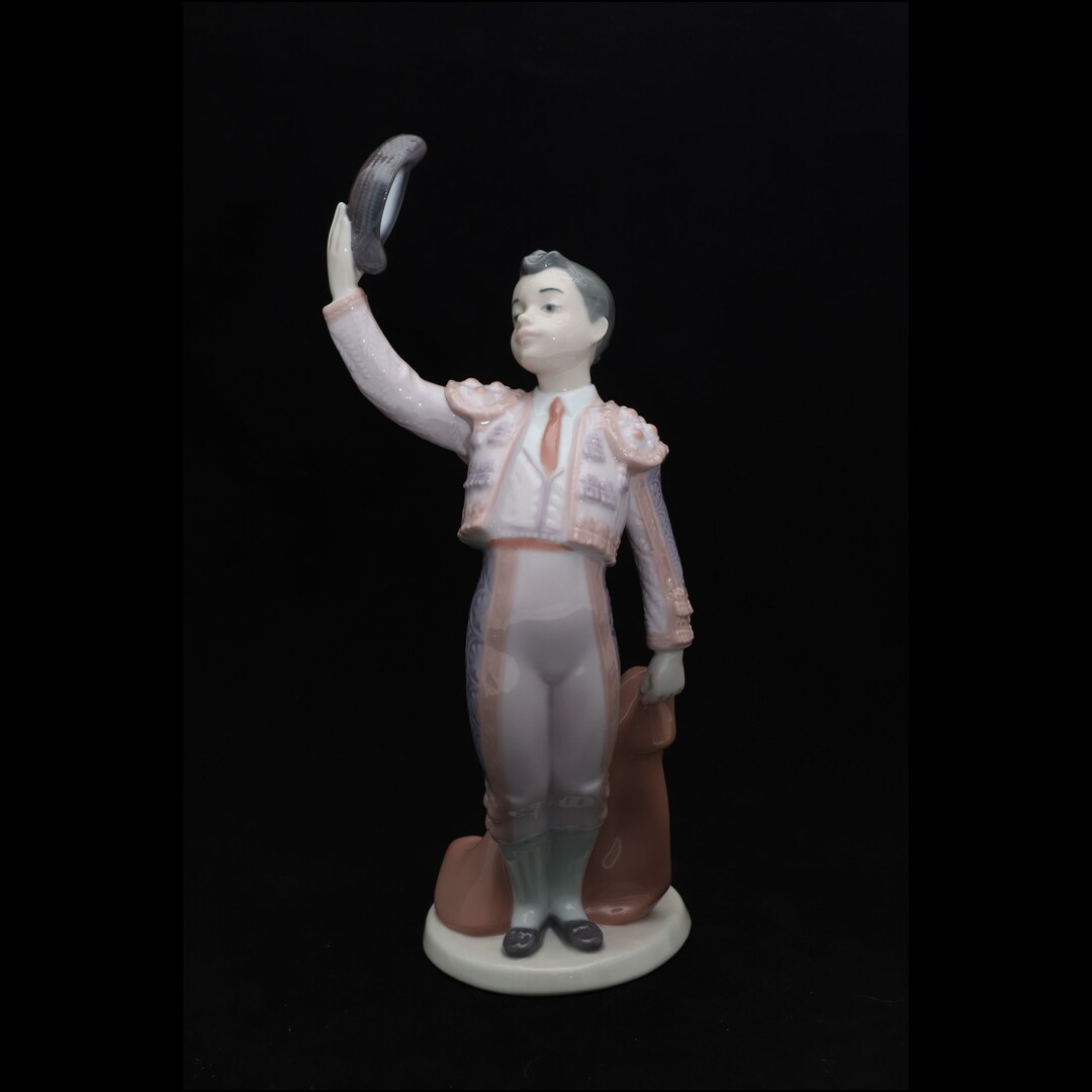 Lladro Little Matador Bullfighter Porcelain Figurine #6178 - Etsy