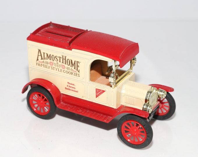 Nabisco Almost Home Cookies Ford Bank Die Cast 1913 Ford Model T Bank ...