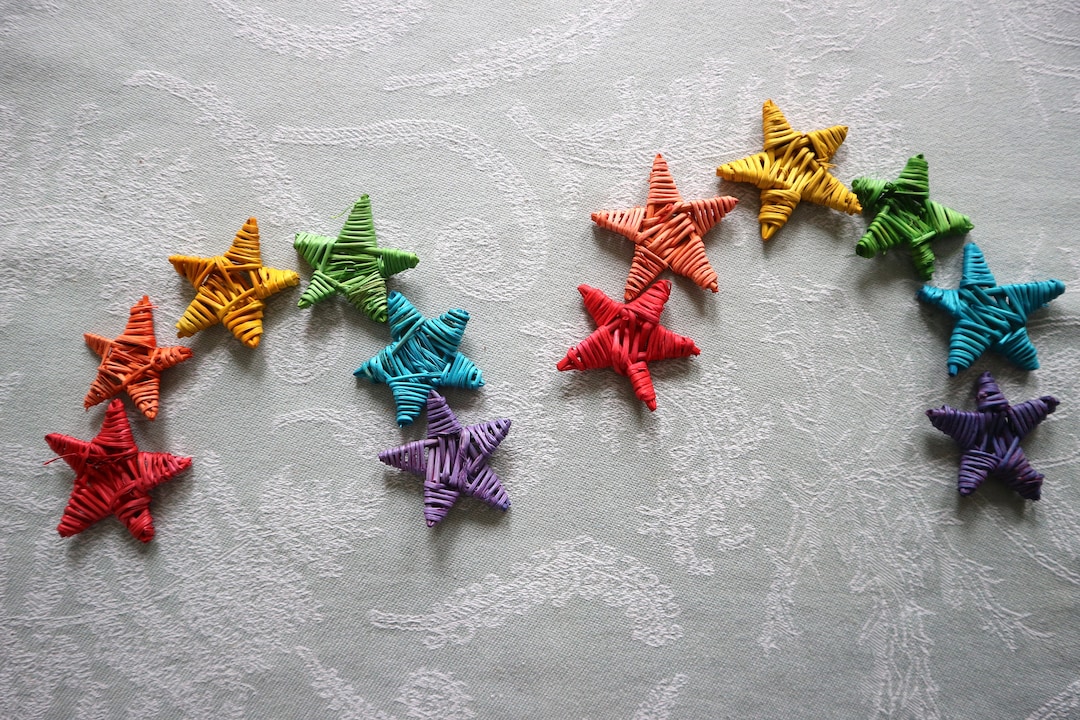Colored Small Vine Stars (pack of 12) - Chinchilla/rat/degu/rabbit ...