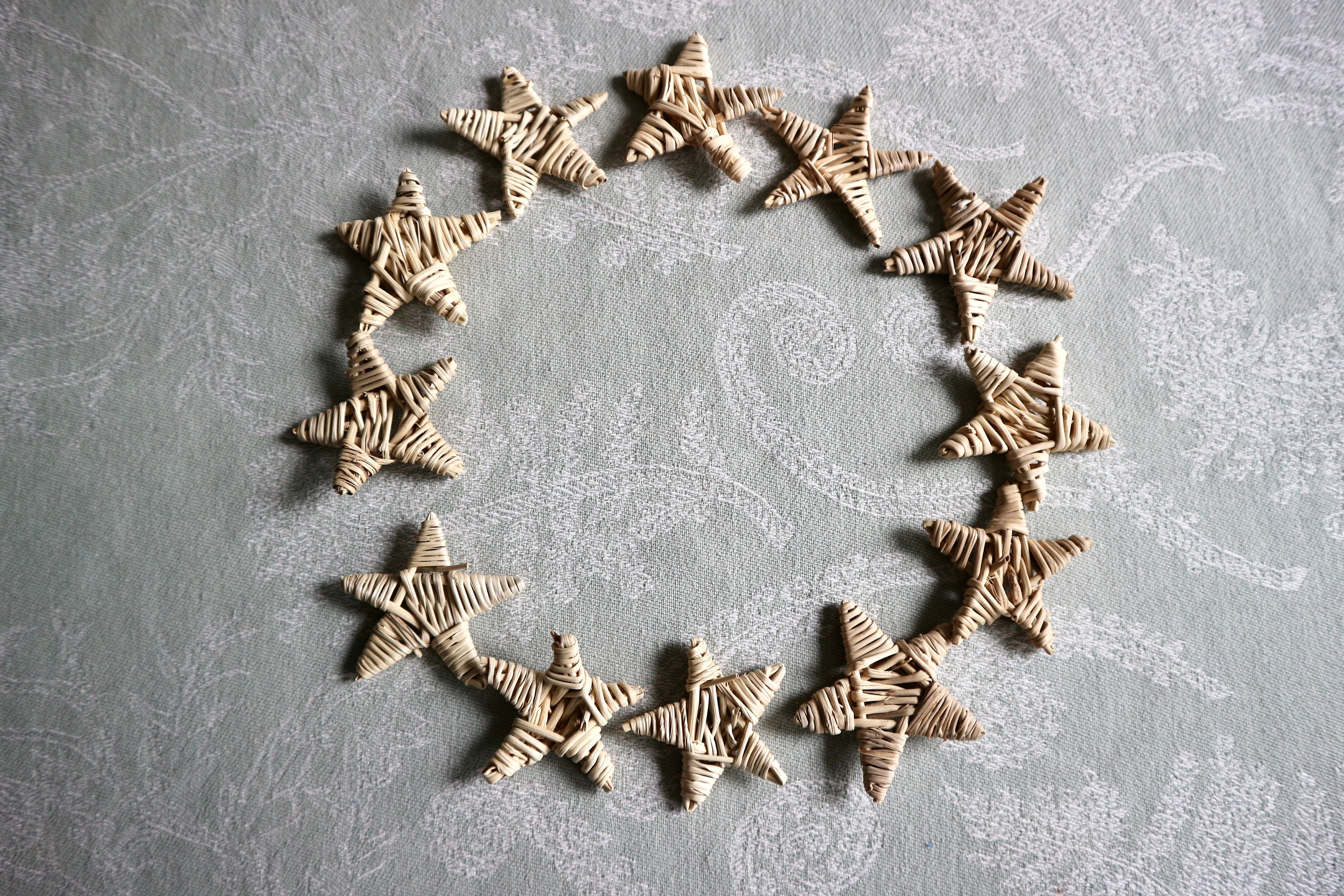 Natural Small Vine Stars (pack of 12) - Chinchilla/rat/degu/rabbit ...