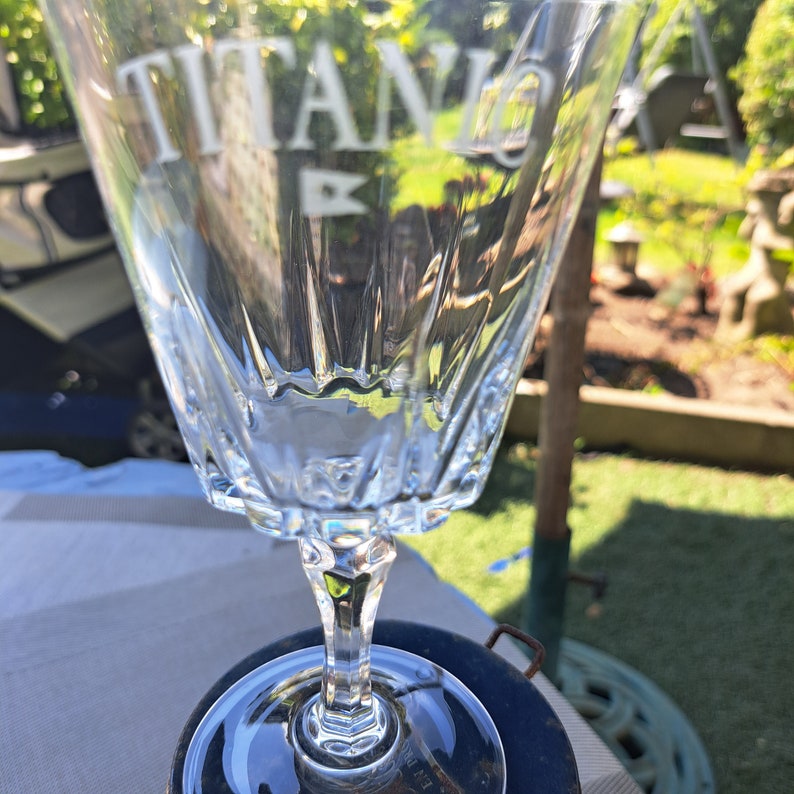 RMS TITANIC White Star Crystal Etched Wine Glass Direct From the Home ...