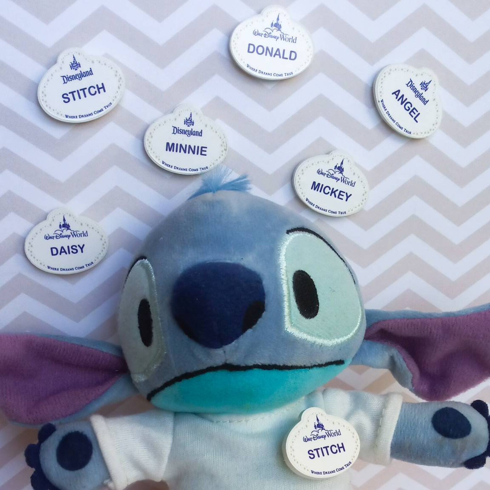 Nuimos Accessory Disney Cast Member Name Tag Magnets Through Outfit ...