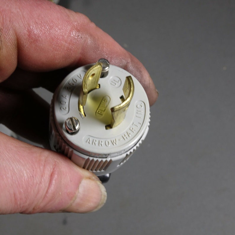 3 Arrow Hart Twist Lock Male Plugs 20A 250V & 3 Female Twist Lock Plugs ...