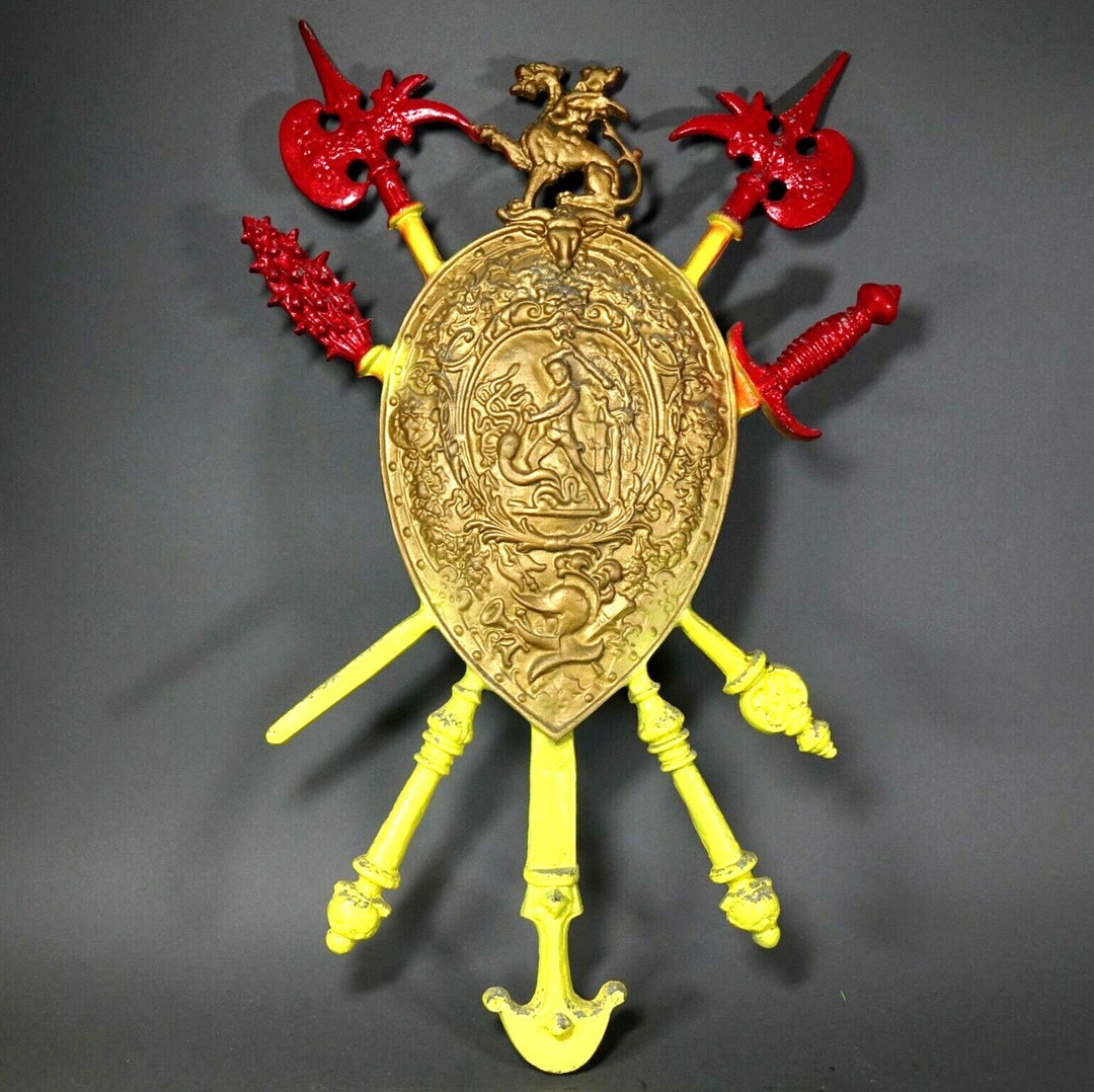 Japanese Coat of Arms - Painted Metal 29 Inches by 18 Inches Wall Art ...