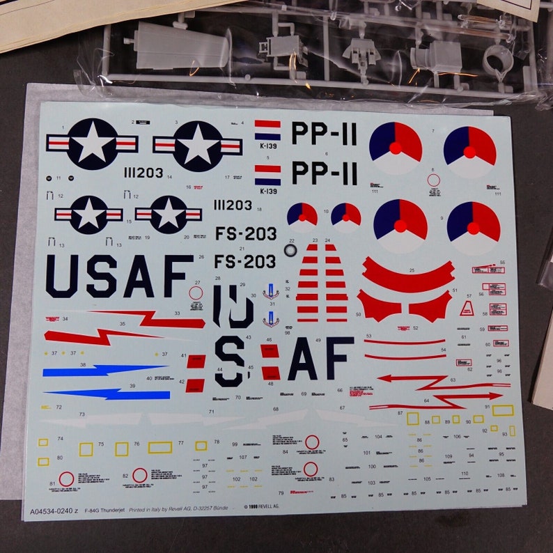 Revell 1:48 F-84G Thunderjet Fighter Model Kit 04534 - Etsy