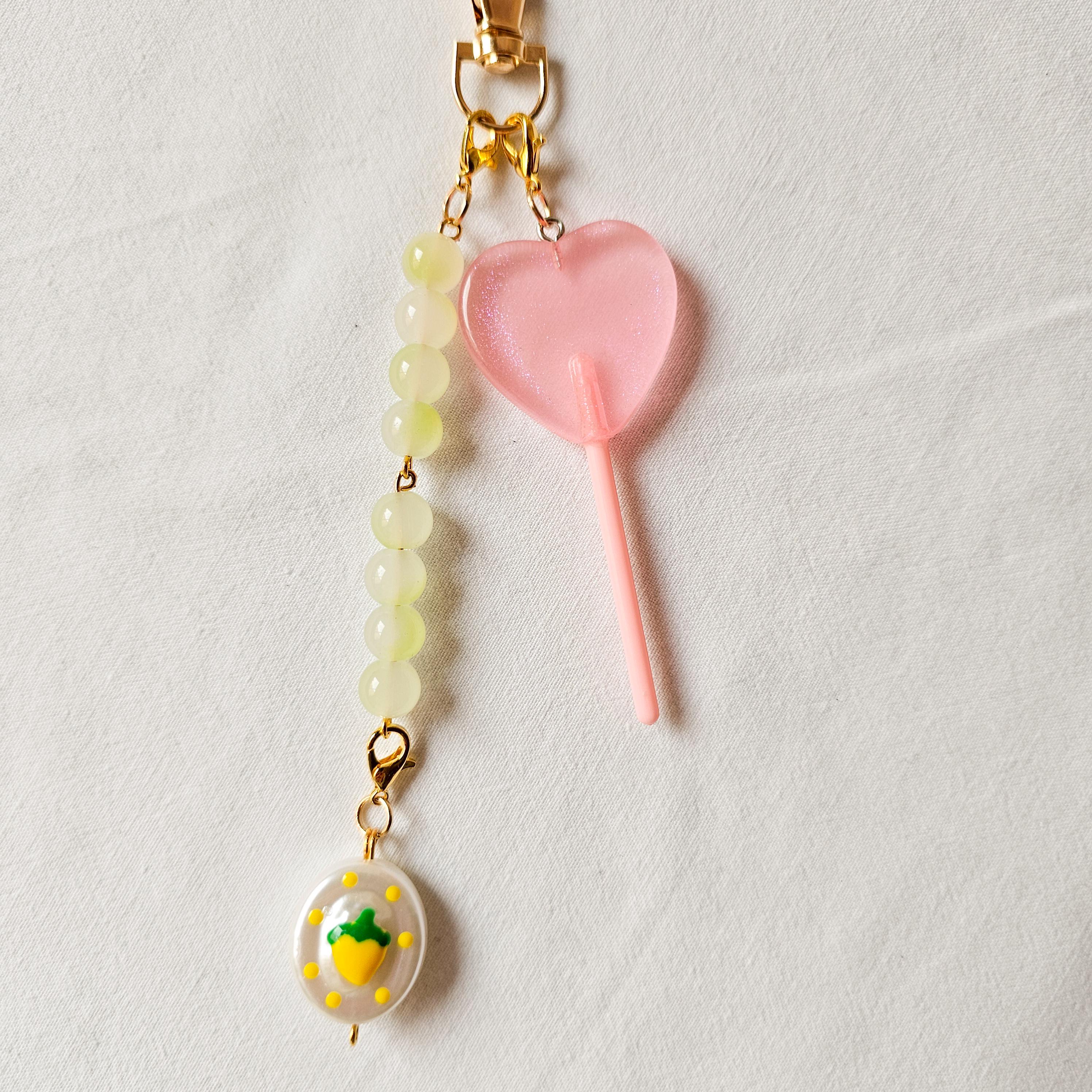 Backpack Keychain Charms, Strawberry Charm Bag, Golden Chain Bag ...