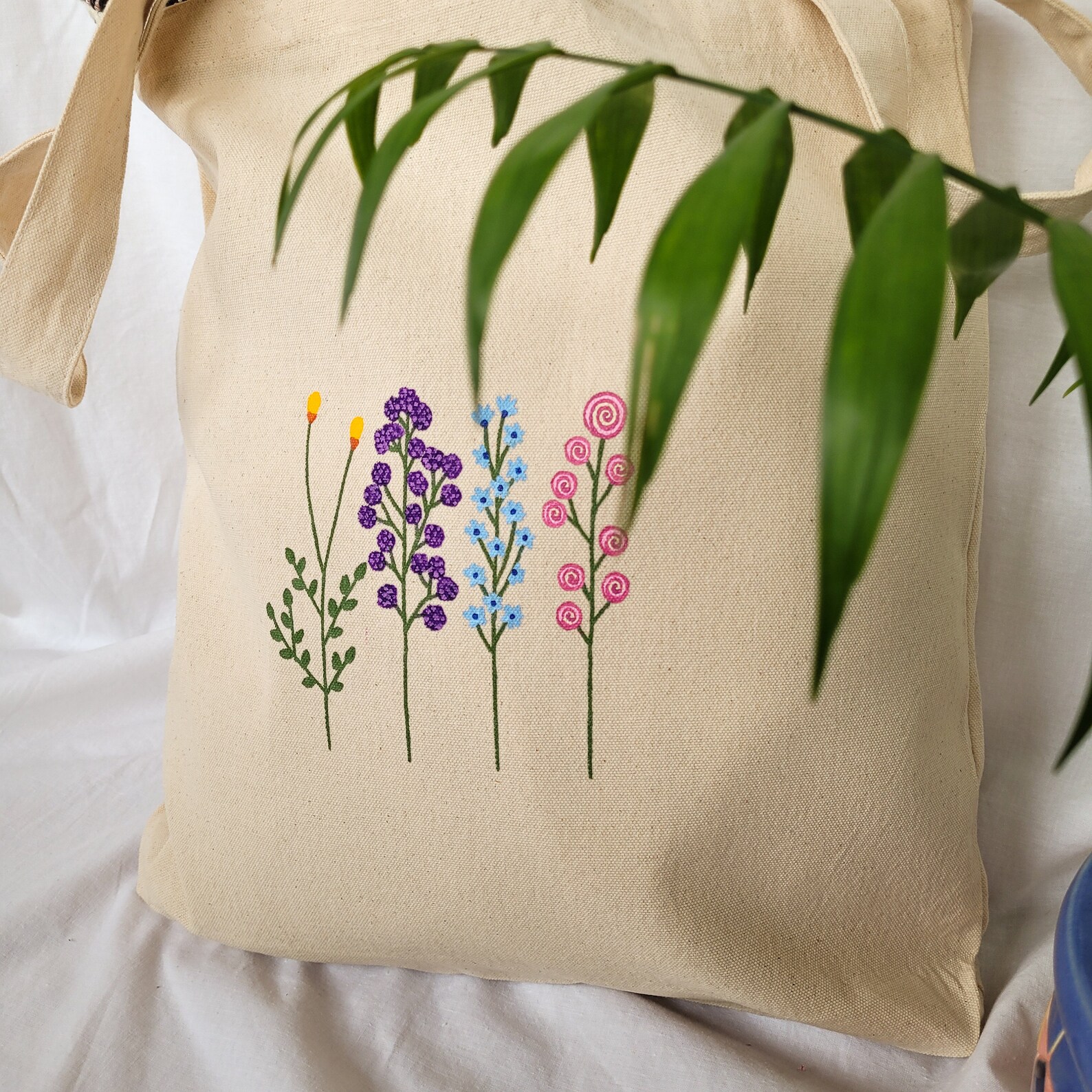 Useful Cloth Bag for Weekend Trip, Cotton Makeup Bag for a Roadtrip ...