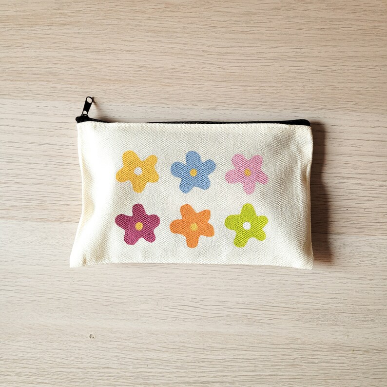 Retro Flower Pencil Case, Pencil Pouch, Pencil Case Aesthetic, Pouches ...