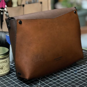 DIY Envelope Styled Purse Pattern in PDF and SVG Formats for Hand or ...