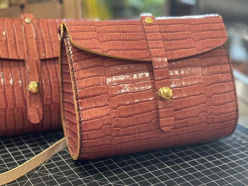 Minimalist, Elegant, DIY Purse Pattern in PDF and SVG Formats - Etsy