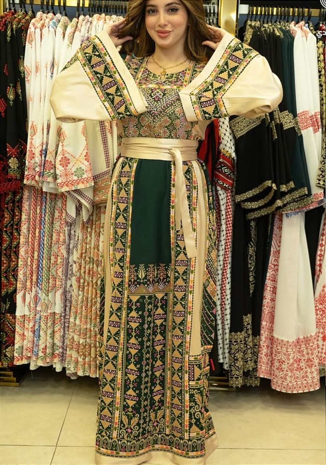 Hand-embroidered Palestinian Thobe Dress With Long Sleeves Intricately ...