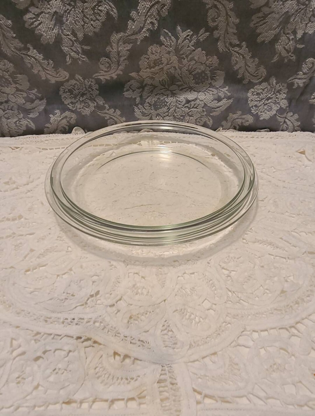 Vintage PYREX Glass Pie Plates 209 & 210 3/4 Deep Dish Pans Vintage ...