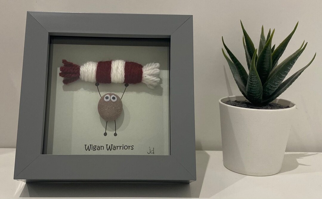 Wigan Warriors Pebble Art Frame – Rugby Fan Gift - Etsy UK
