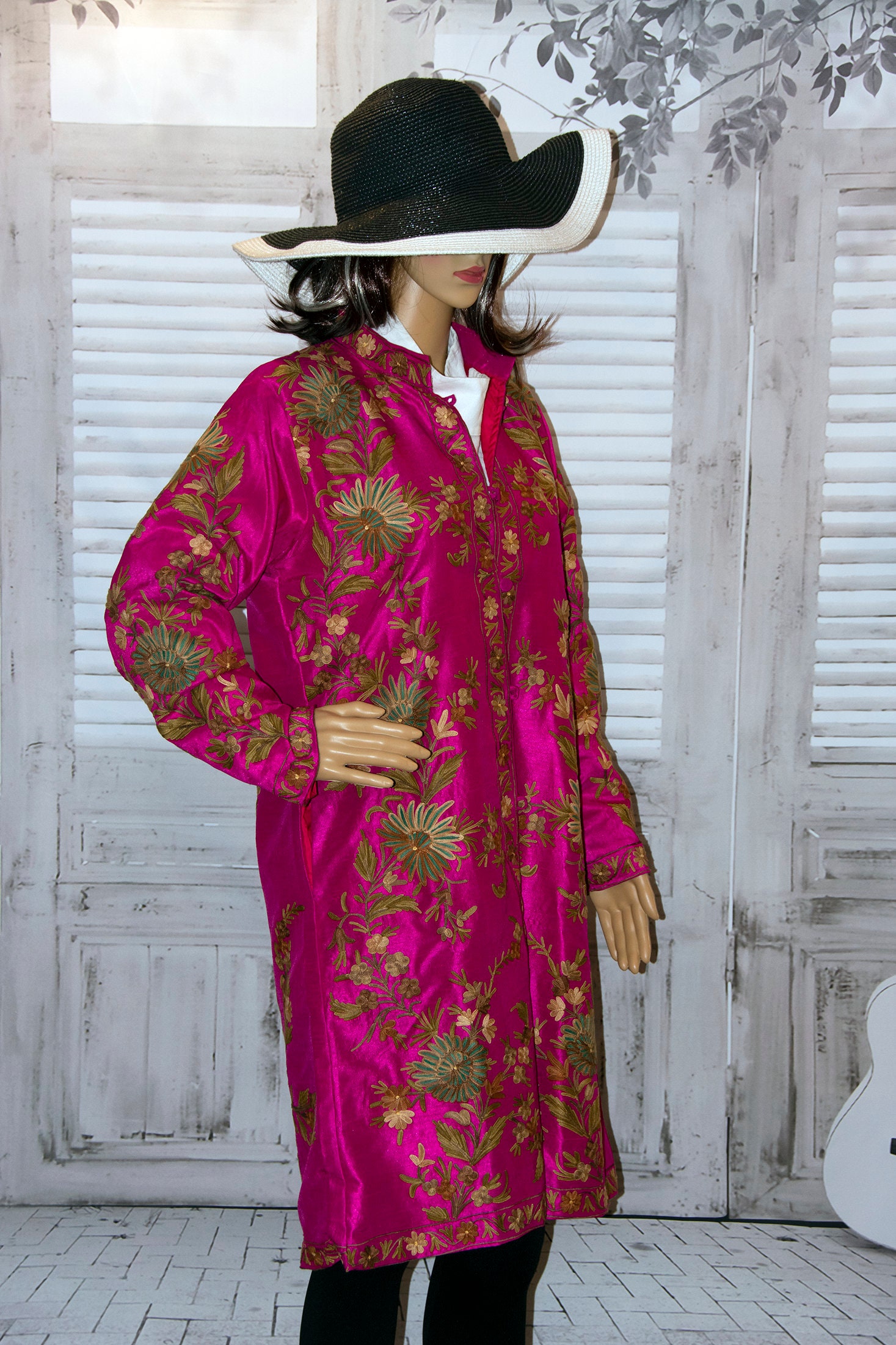 Kashmir Hand Embroidered Long Coat Hand Woven Silk Elegant - Etsy