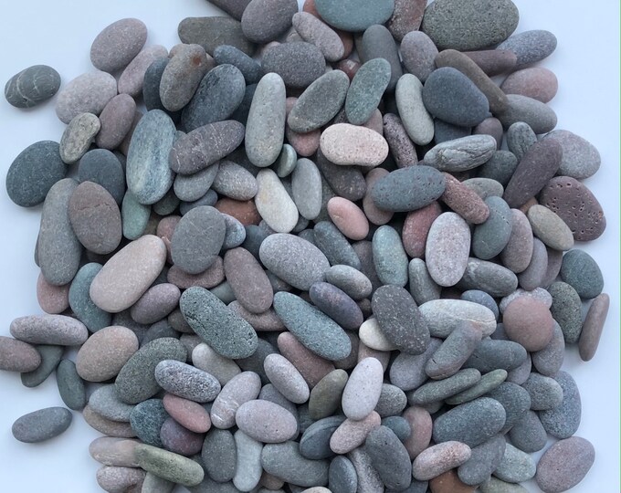 40 Flat and Raw Thin Stone Fingers Pebbles Small Stone - Etsy