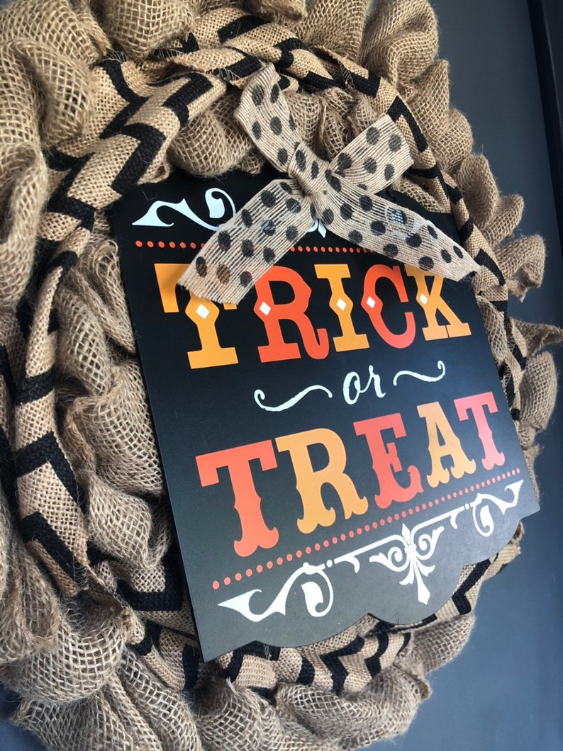 Trick or Treat Halloween Wreath! - Etsy